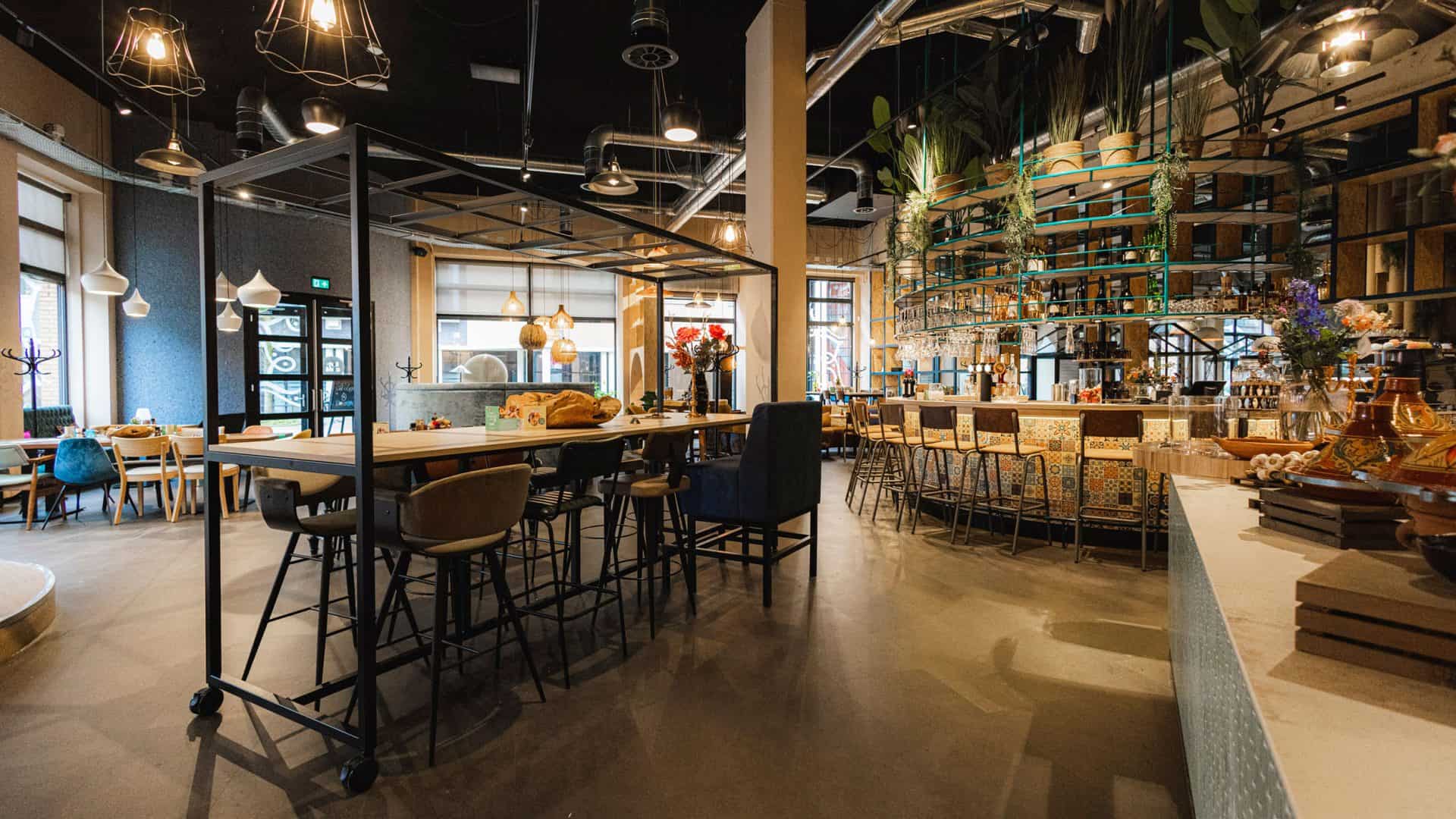 Eet -& werkcafé Kleurrijk Nijverdal | Kaja